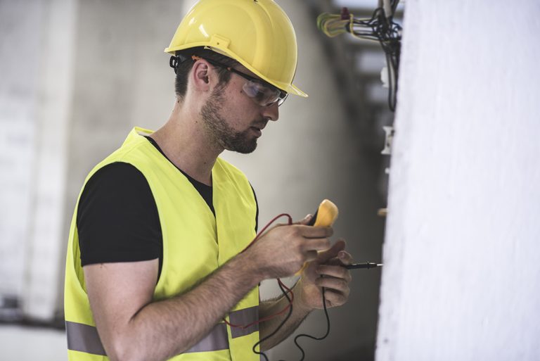 MR Electrical – Electrical Contractors