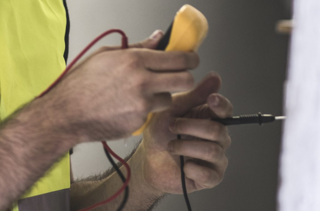 MR Electrical – Electrical Contractors